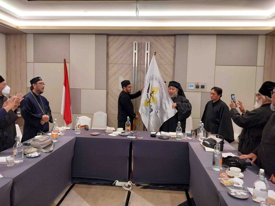 Serah Terima Jabatan Ketua Umum - Gereja Orthodox Indonesia